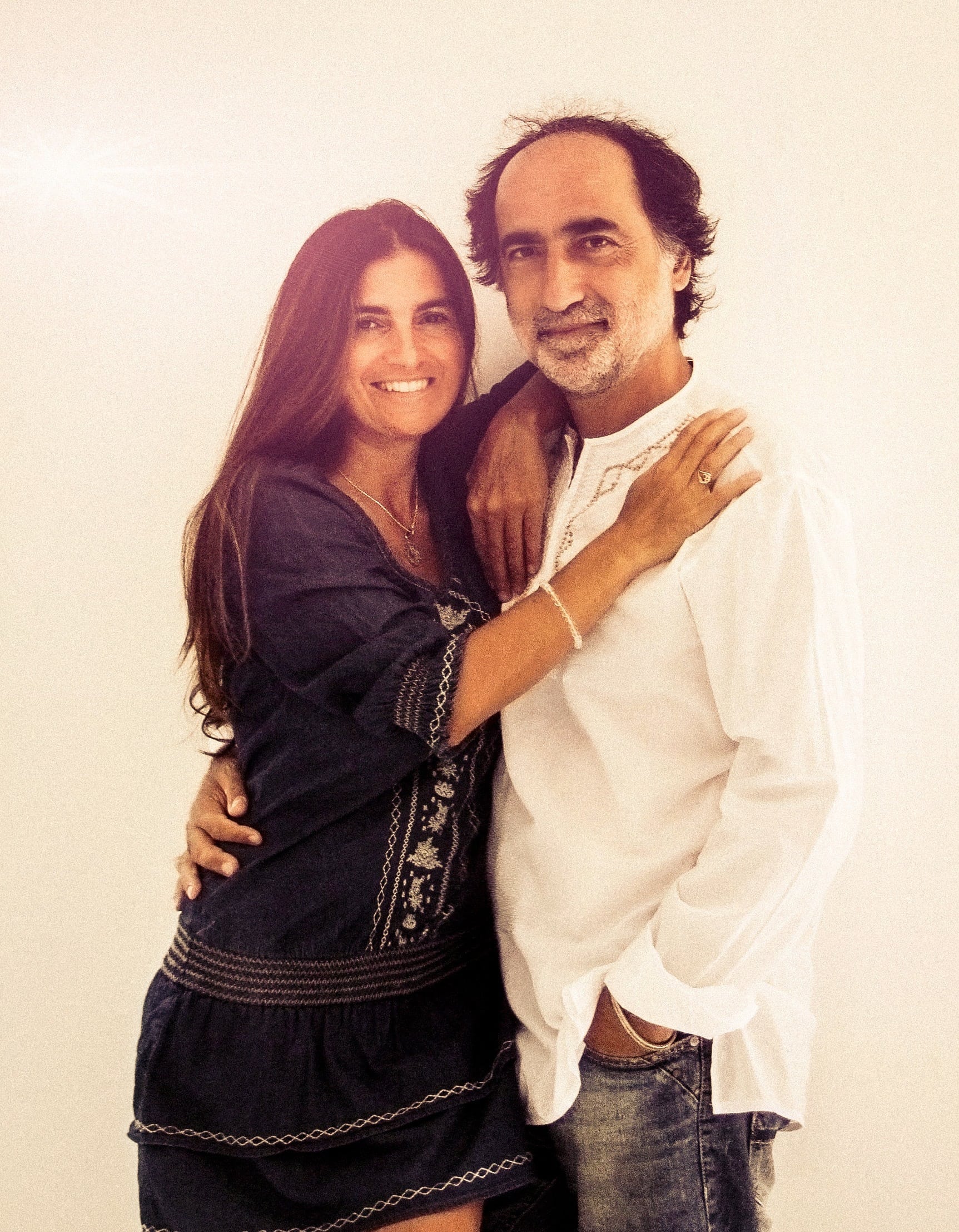 Kundalini Yoga Album Vol. 2 | Satyaa & Pari · Retreats · Mantras · Yoga ...